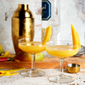 Mango-Pineapple Basil Cooler - Mango.org