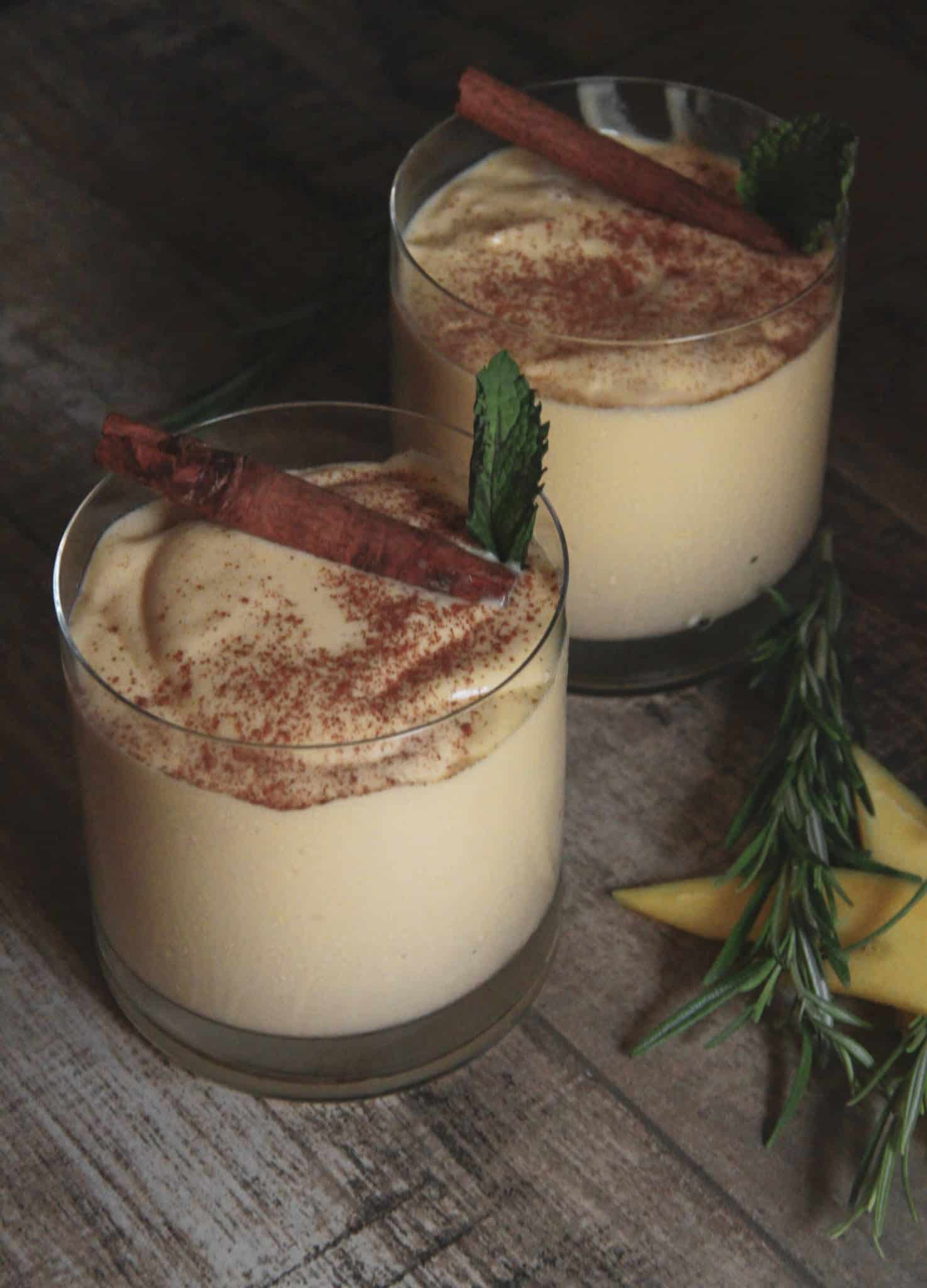 ponche de huevo tropical - Mango.org