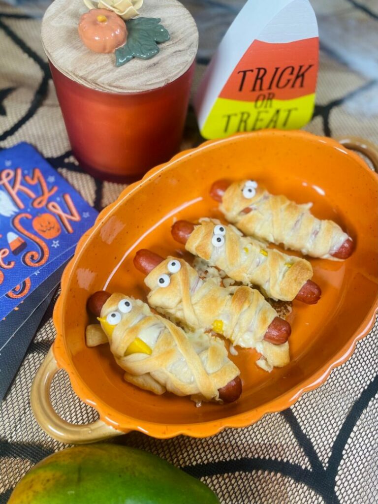 Crescent Dogs with Mango - Mango.org